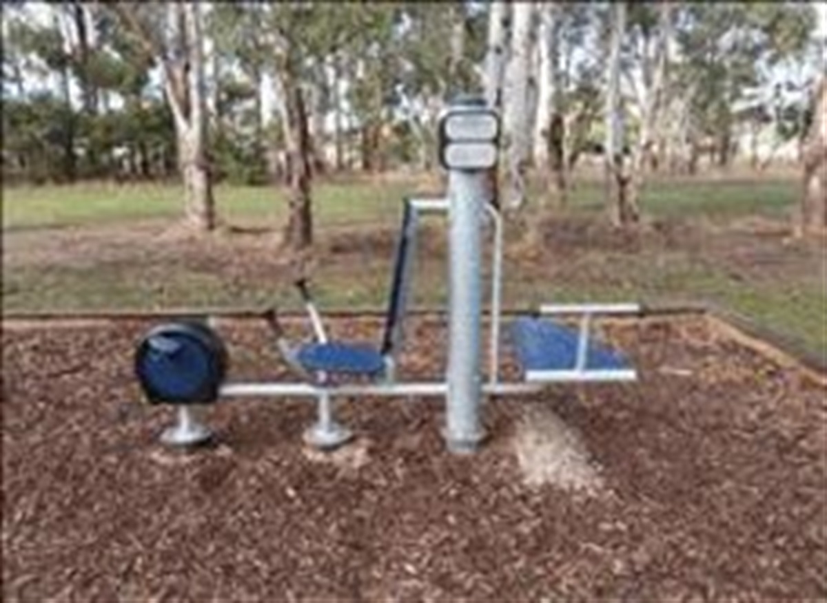 Ess Lagoon Trail Exercise Equipment | Glenelg Shire Council